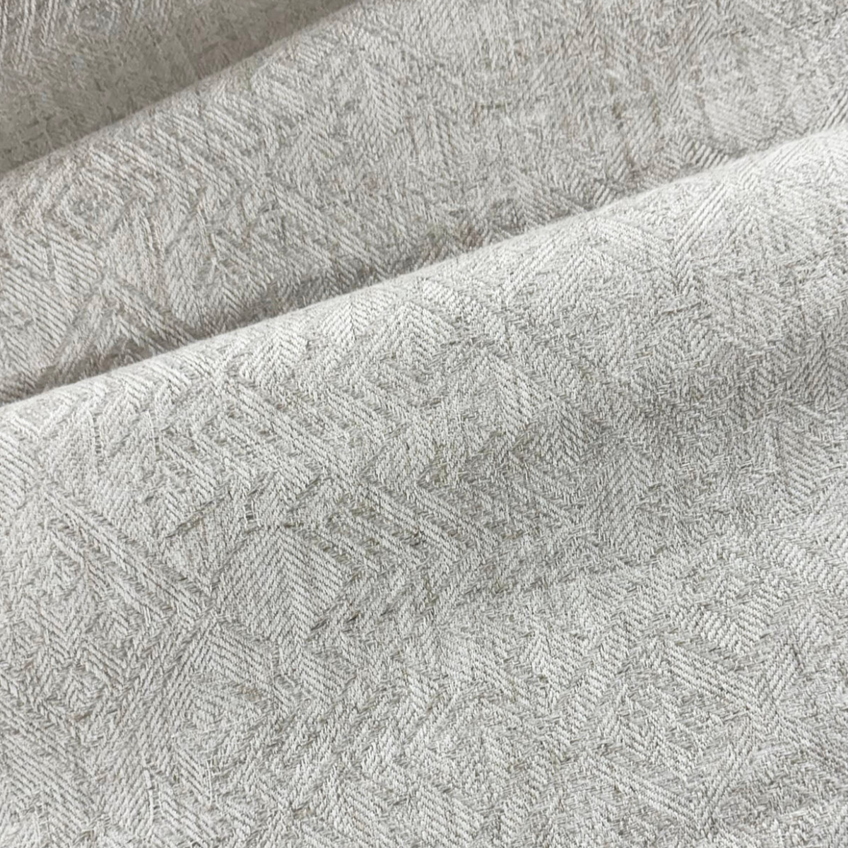 De Leo Linetta Oyster P7006-10750 Decorator Fabric – Savvy Swatch